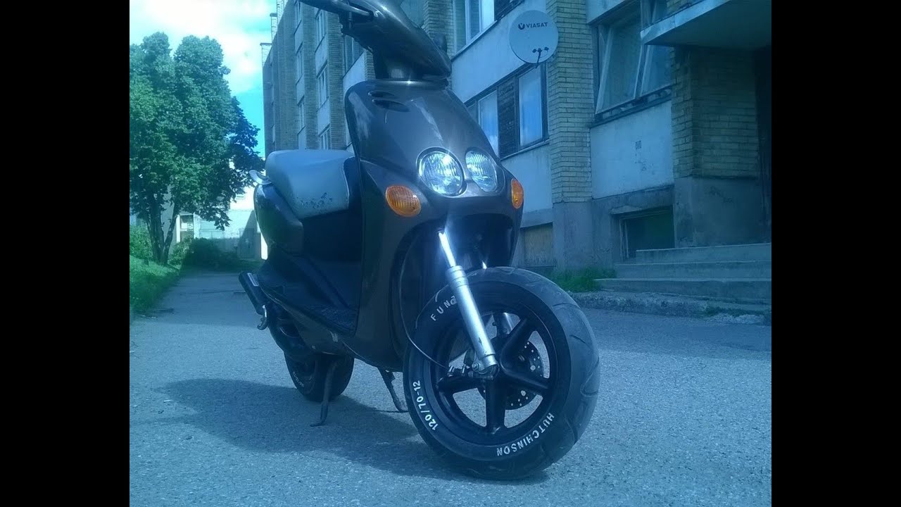 Yamaha Neos 50cc Review - YouTube