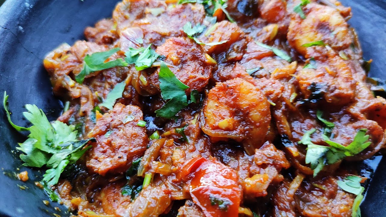 ||PRAWNS ROAST/CHEMMEEN ROAST|| a dish no keralite can resist. A spicy ...