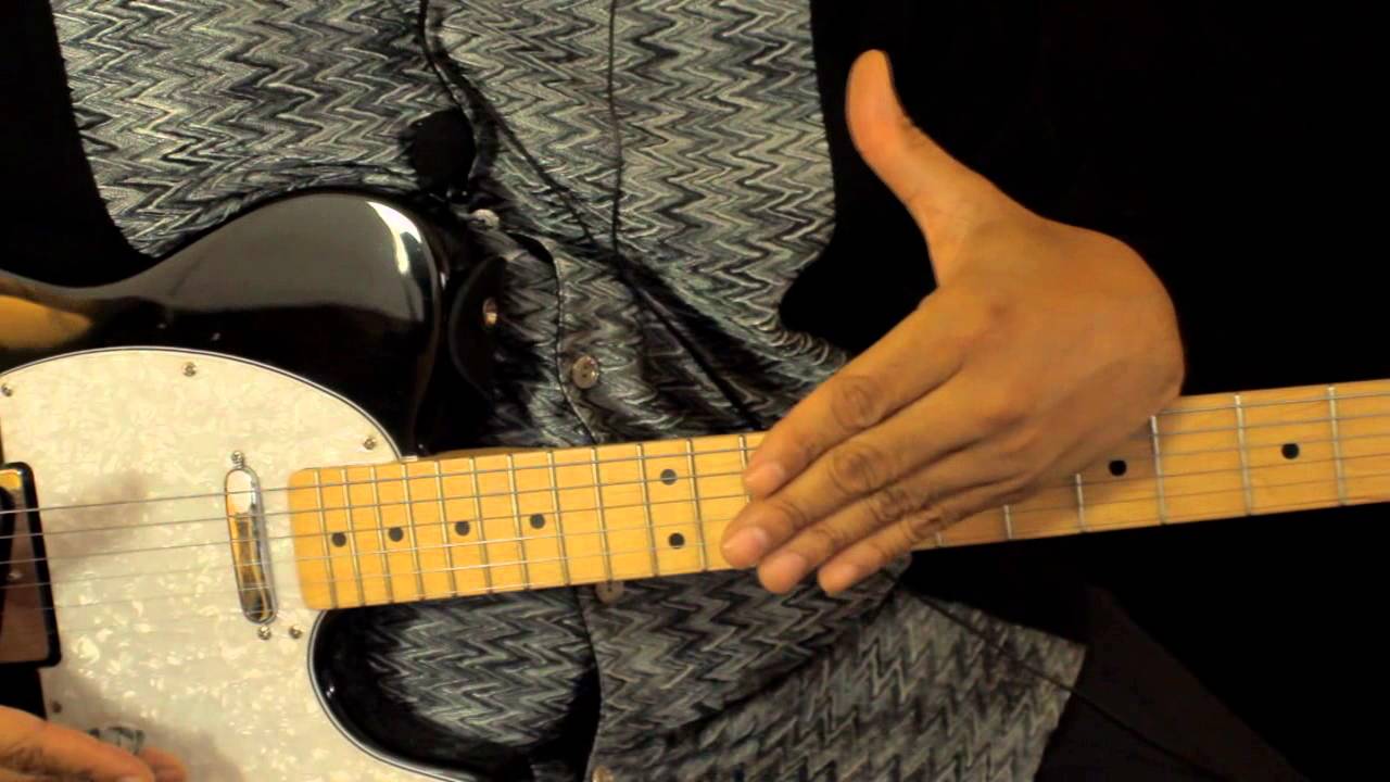 How to Play Sade - Your Love is King - Guitar Lesson - YouTube