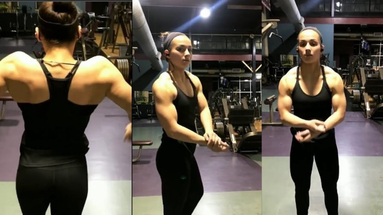 Fit Women Workout 2019 - 17 year old Maya Burch flexing her muscles ...