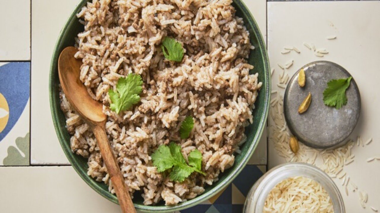 Recette : Riz à la viande hachée et coriandre - YouTube
