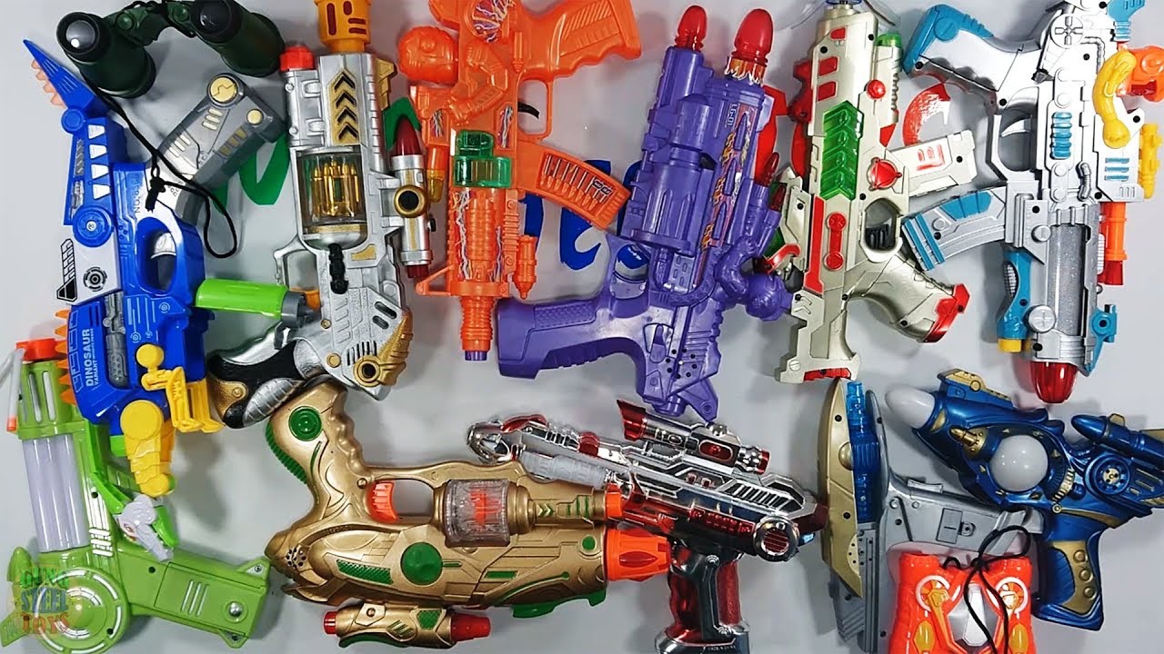 Bermaian Mainan Senjata Tembak Banyak Warna - YouTube