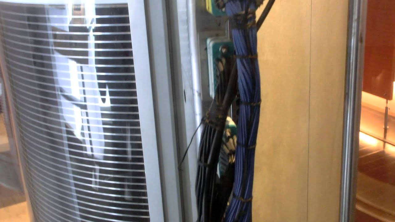 World First Disc Drive RAMAC 350 IBM - YouTube