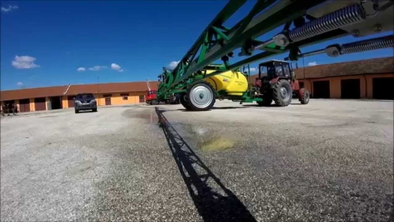 Boom Sprayer DIK Engineering Teejet - YouTube
