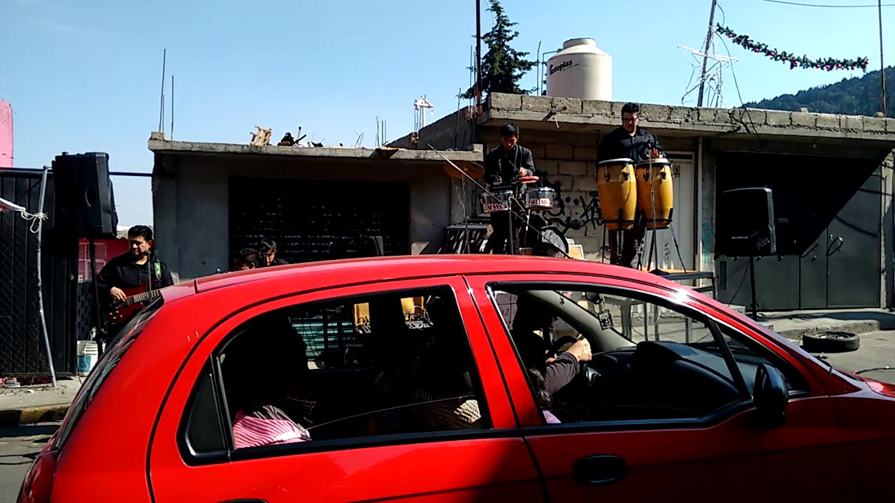 La cumbia Guarapera con Sensacion. - YouTube