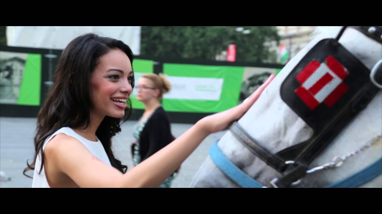 Raven - Canon 5D Mark III - Test - YouTube