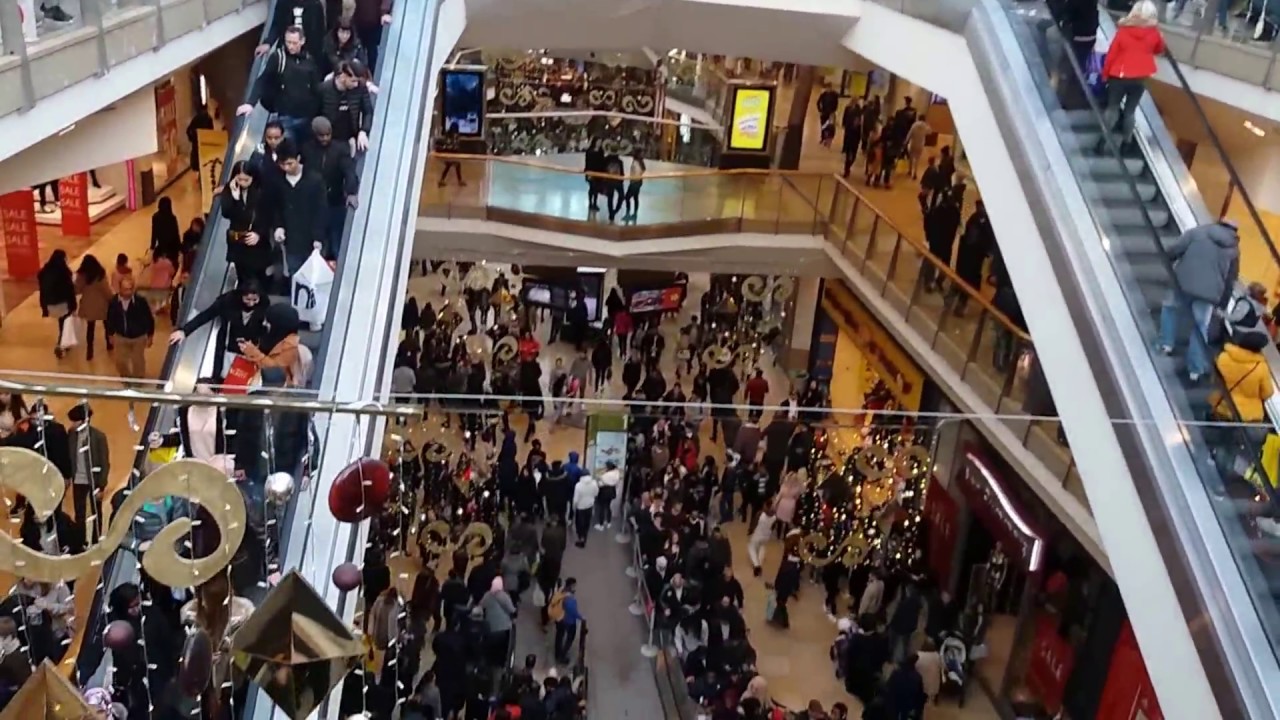 Boxing day|Shopping Mall Crowd Overflows|Inside View of Birmingham Bull ...