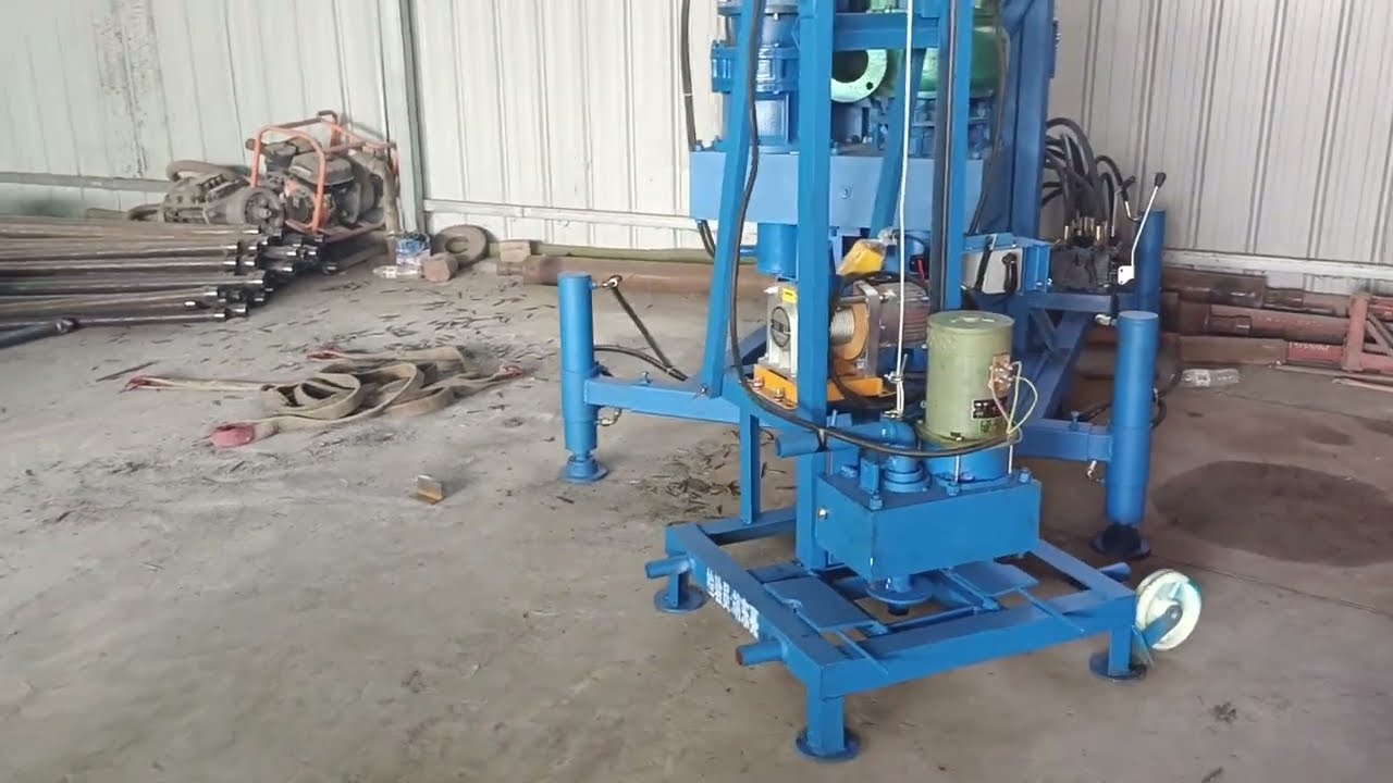 Petite foreuse de puits d'eau électrique domestique - YouTube