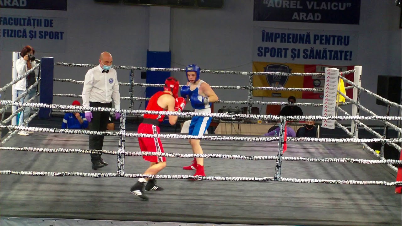 Marta Rares Marian vs Radu Denis - YouTube