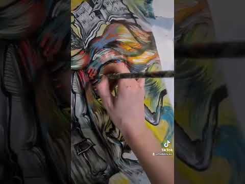 Tricou pictat manual in culori speciale de textle.by Alina T