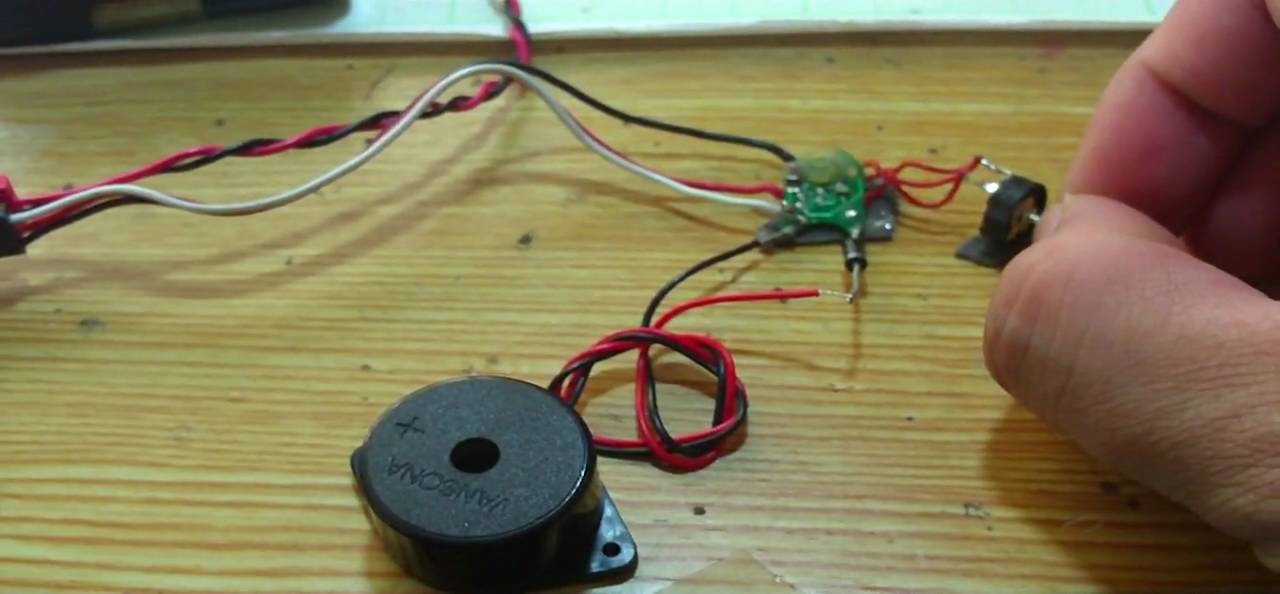 Remote Buzzer : Servo Output to Buzzer Control - YouTube
