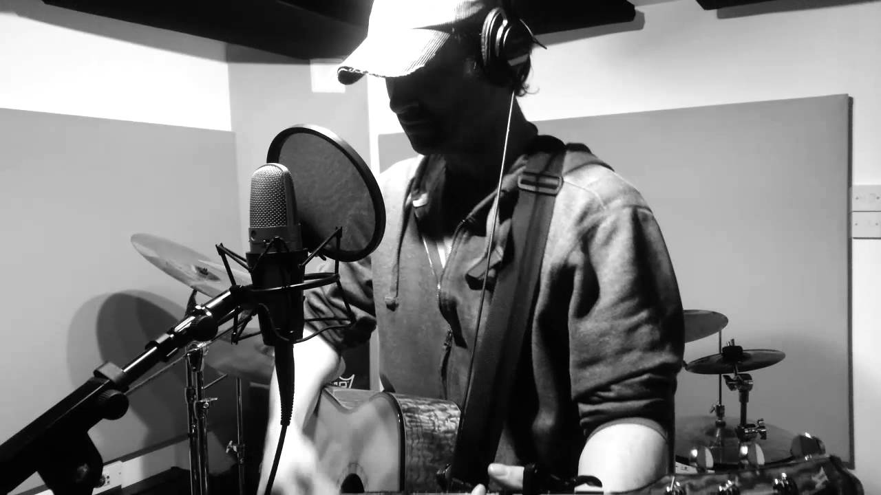 tom goodall - Head o heels (video) - YouTube