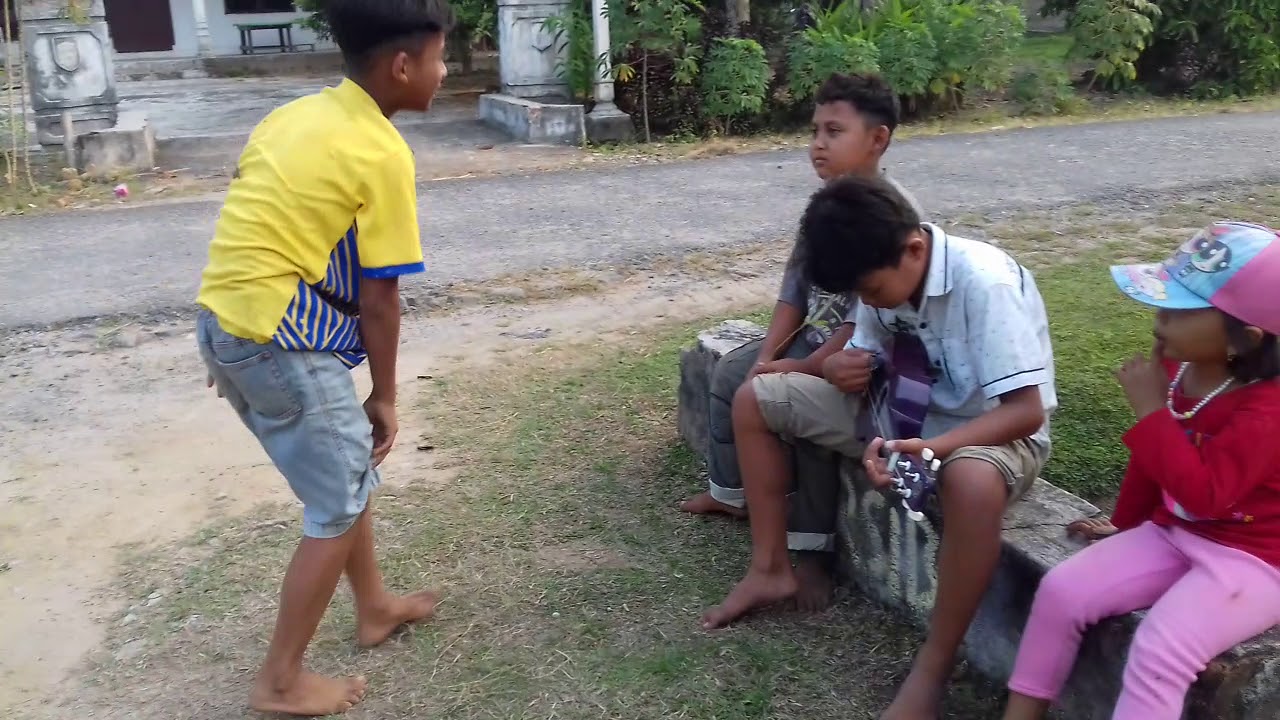 Filem pendek buli lucu ngakak 😂😂 - YouTube