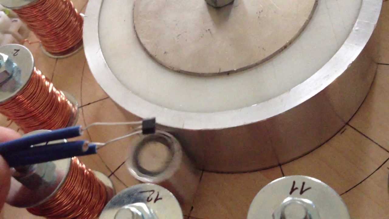 Test Hall Probe TLE4905 - K2611 / positionnement SEG - YouTube