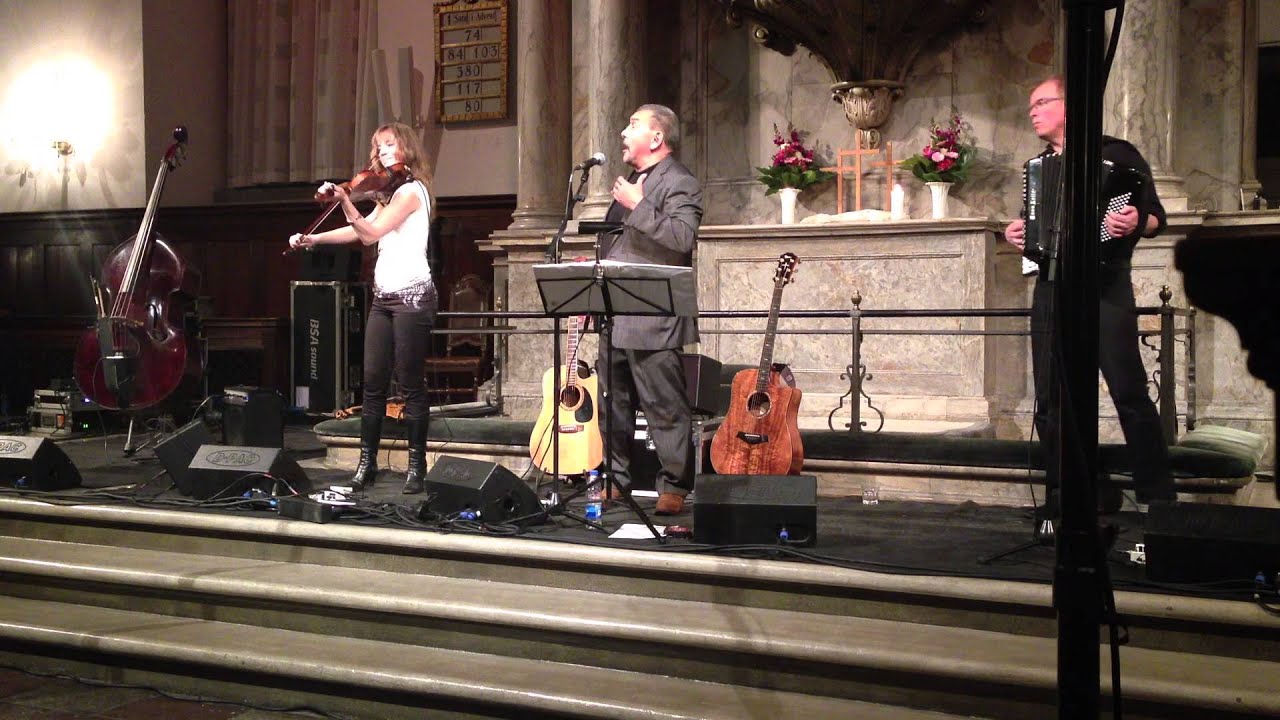 Rasmus Lyberth Christianskirken 2012 (3) - YouTube