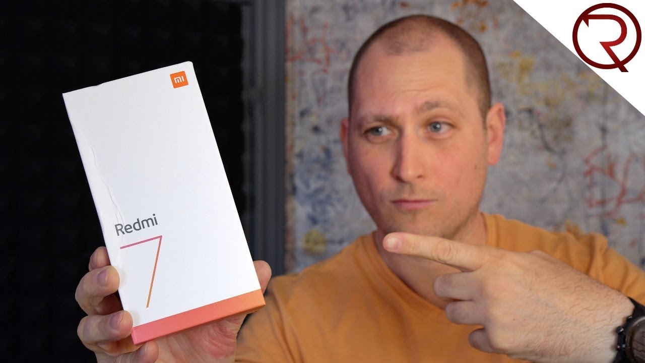 Xiaomi Redmi 7 Unboxing & Hands-On - YouTube