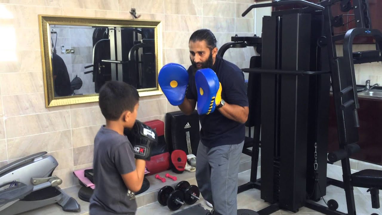 Supremesports kids boxing / Boxercise padwork session with Zayd Mirza ...