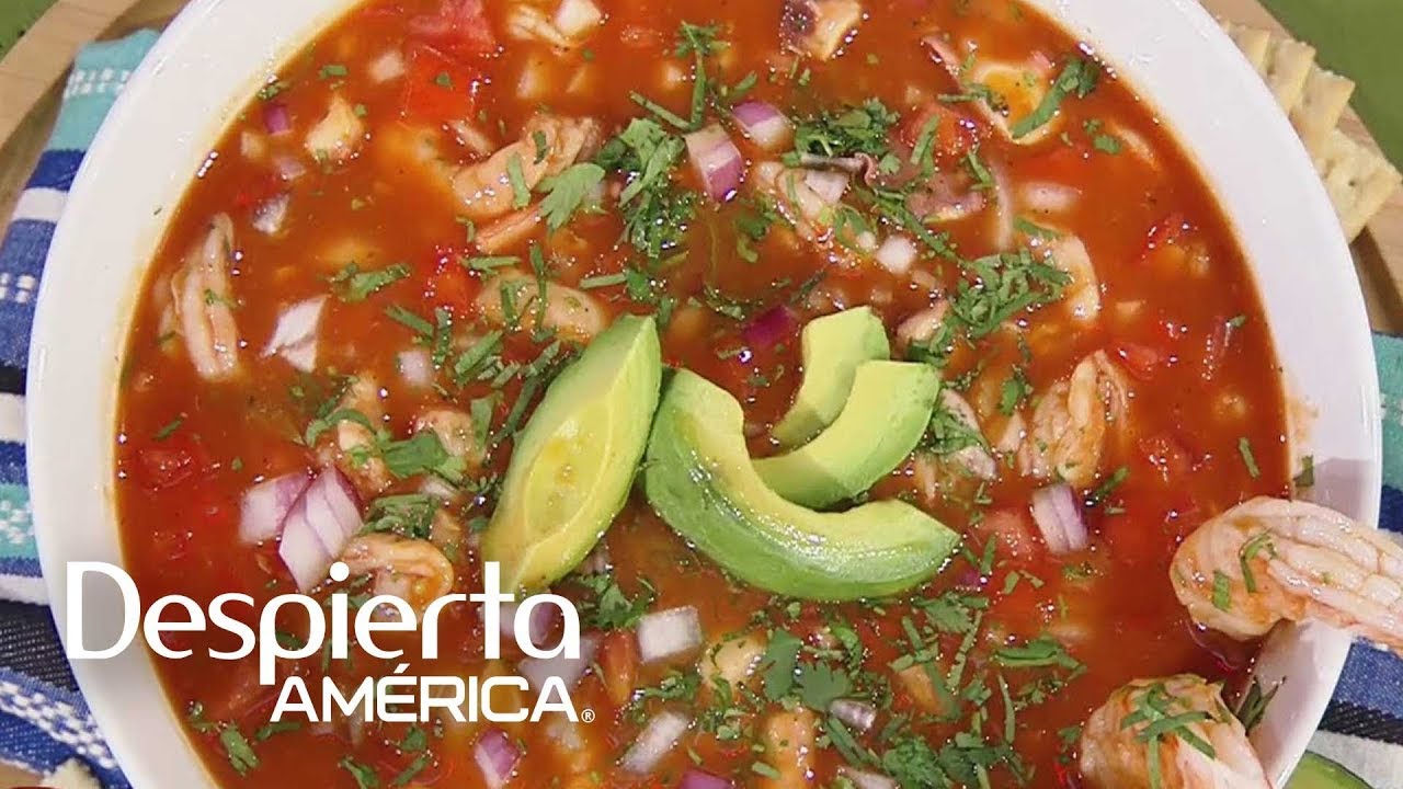 Receta de cóctel de mariscos 'vuelve a la vida' | Cocineros Latinos ...