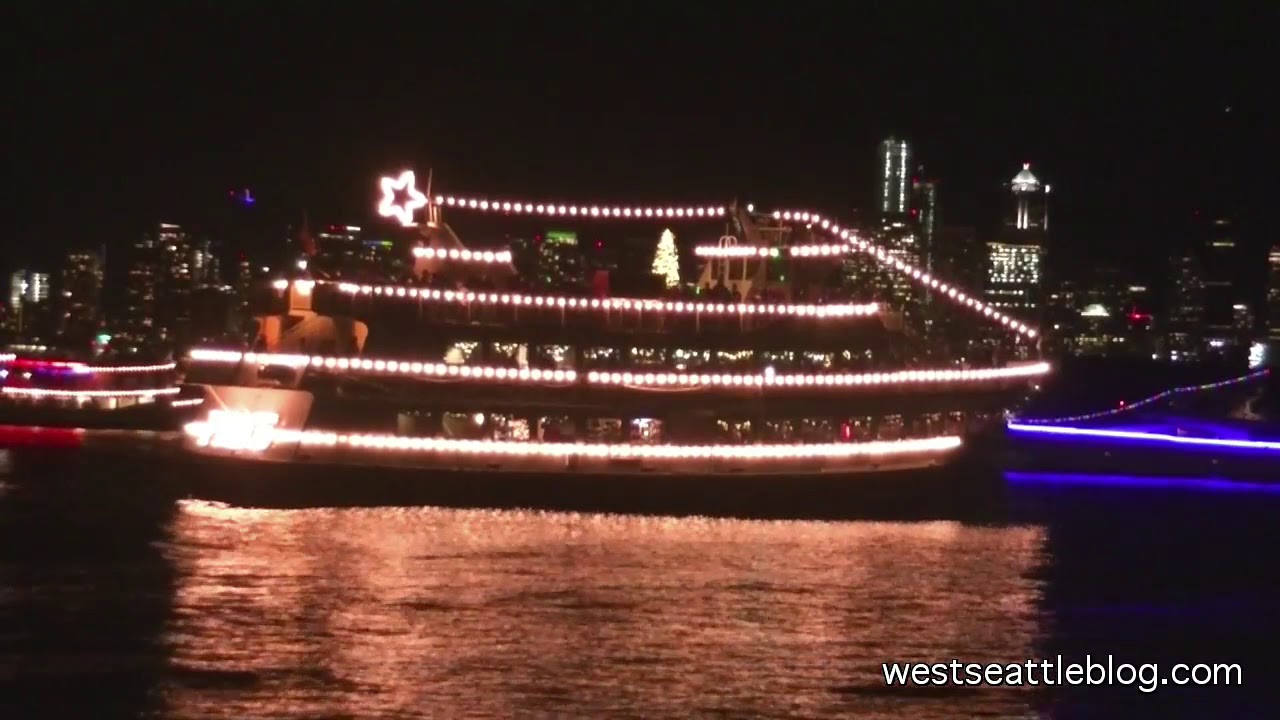 Christmas Ship's Salty's on Alki 2019 stop - YouTube