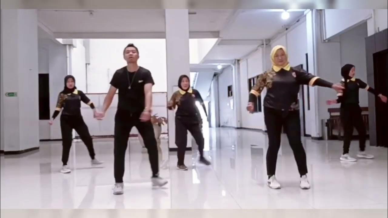 Unstoppable - Sia Linedance | Improver | Choreo Kim Duck Hwa - YouTube