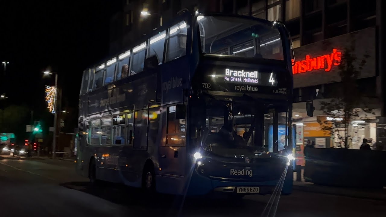 * Rare On Route 4 * Reading Buses ADL Enviro400 MMC CBG 702 (YN66EZO ...