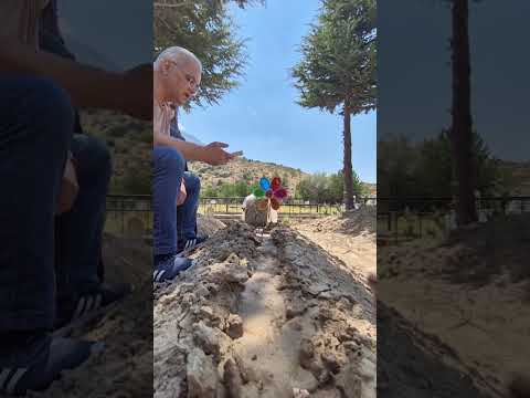 Umum İslâm bir aşiret gibi birbiriyle merbuttur. Nasıl bir aşiretten bir adam bir iyilik etse, umum