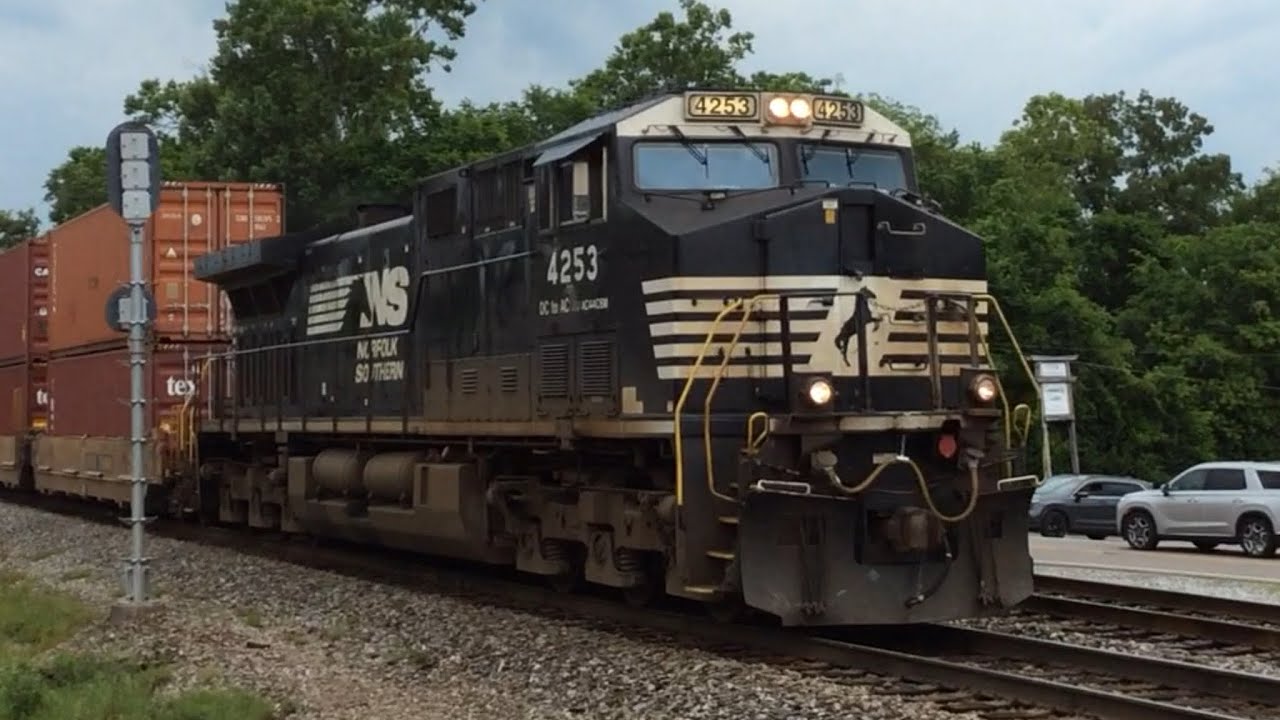 NS 4253 (Great K5LA) leads slow 1x2 on NS 279 W/ Tier 4 DPU - Powell, TN (5/23/2024) - YouTube