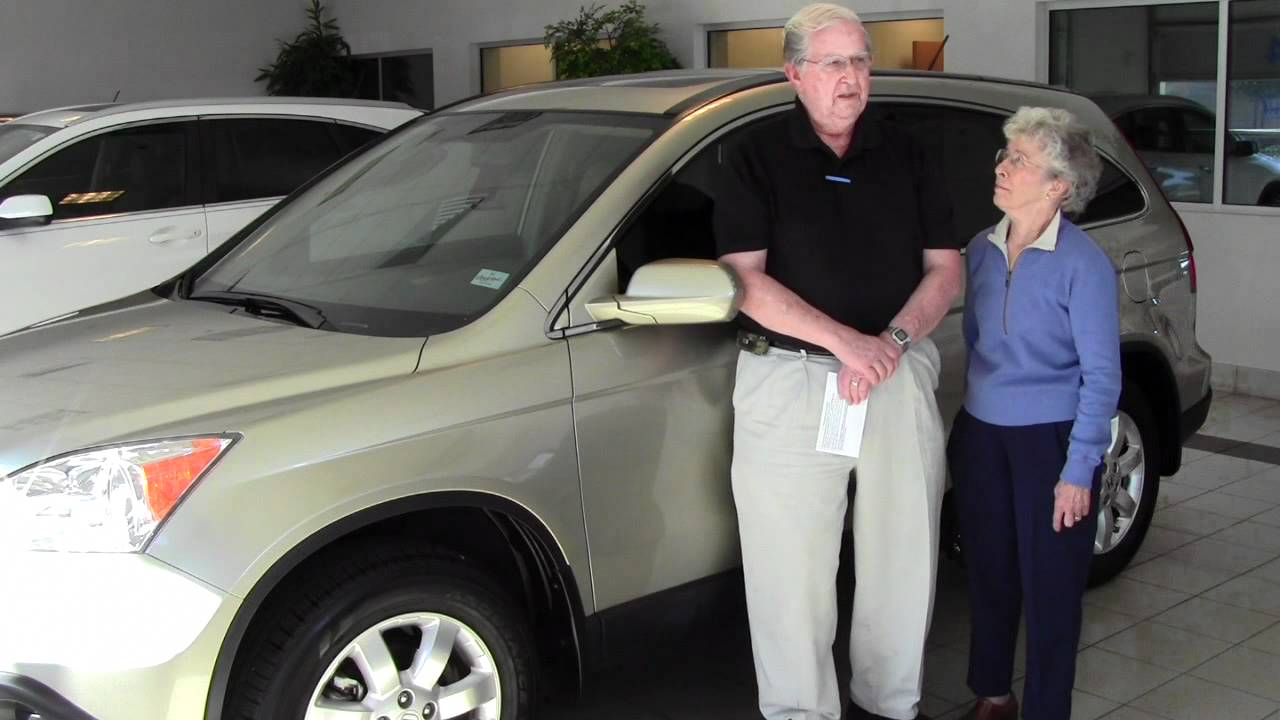 SanTan Honda Sales Testimonial- Dale & Patricia Mortensen - YouTube