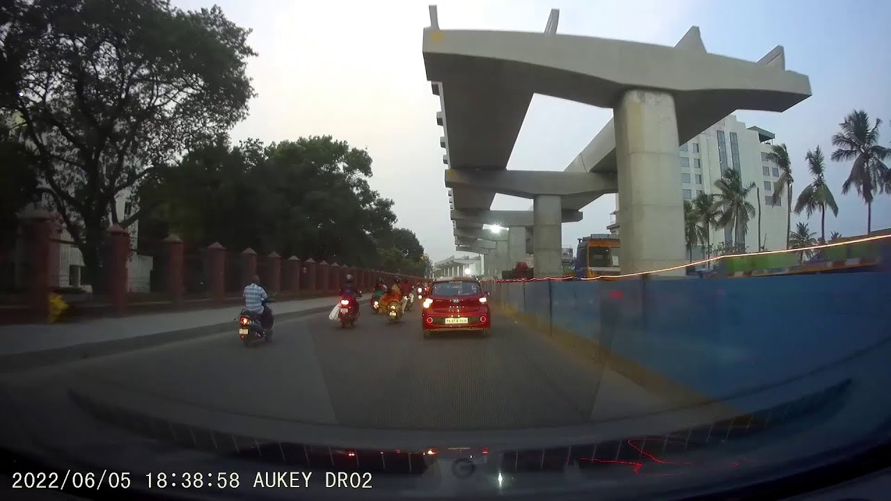 Chennai metro phase 2 line 4 construction update from Kaattuppakkam to Porur MGR bridge - YouTube