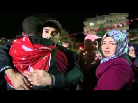 EDREMİT DE ASKER UĞURLAMASI BÖYLE YAPILIR