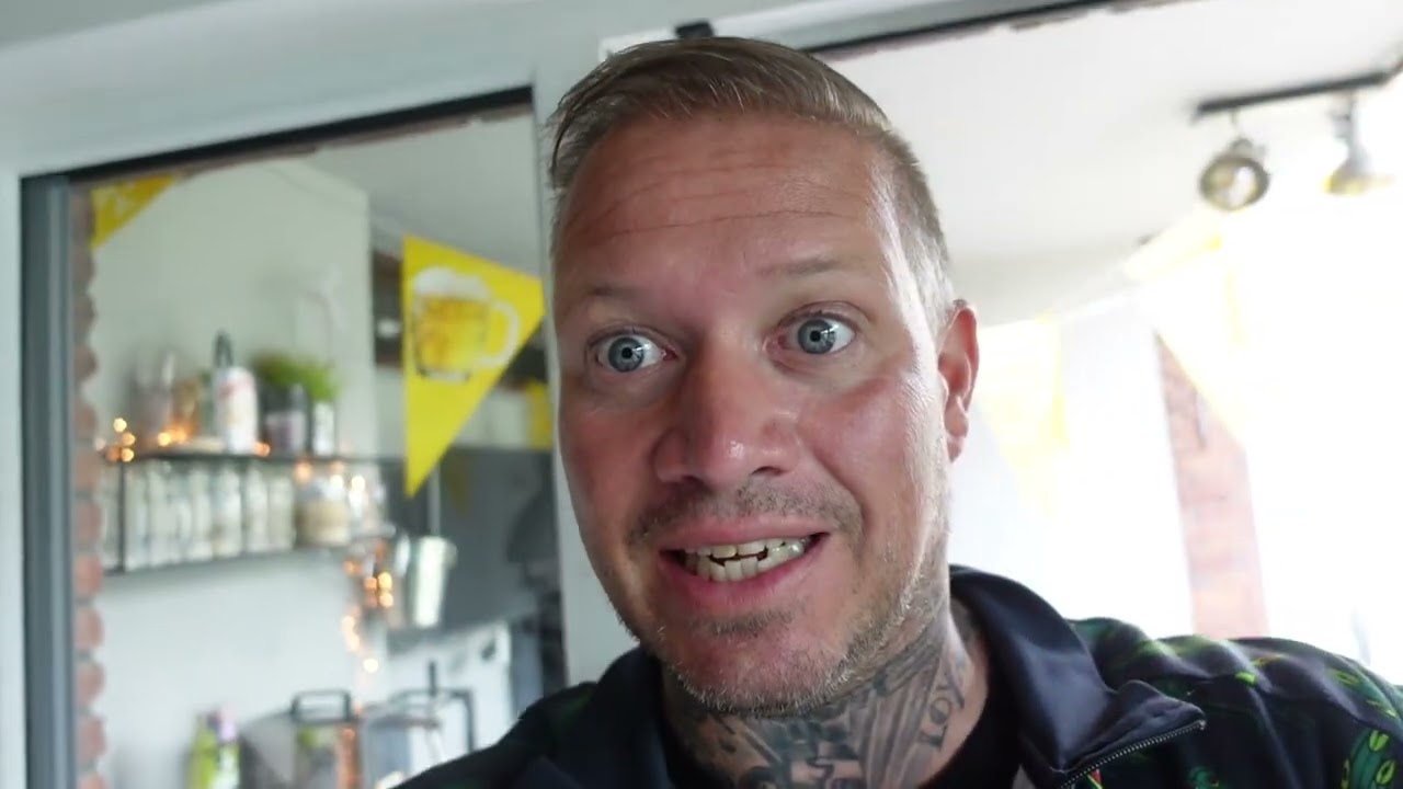 Axel Reitz in the House & Hundetraining mit Marisa - YouTube