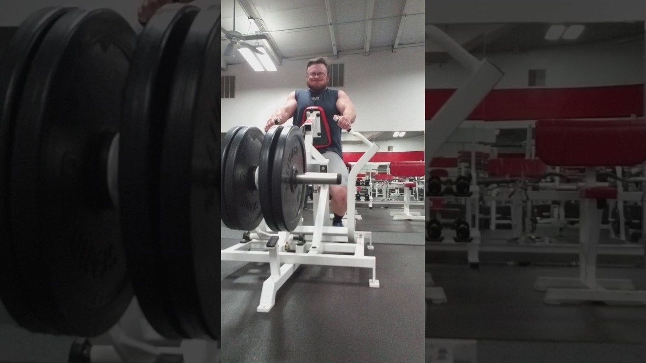 Horizontal Shrugs - YouTube