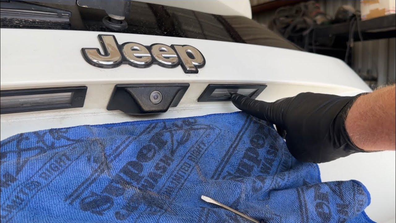 Replacing The Passenger Side License Plate Light On A Jeep Renegade replacing-the-passenger-side-license-plate-light-on-a-jeep-renegade