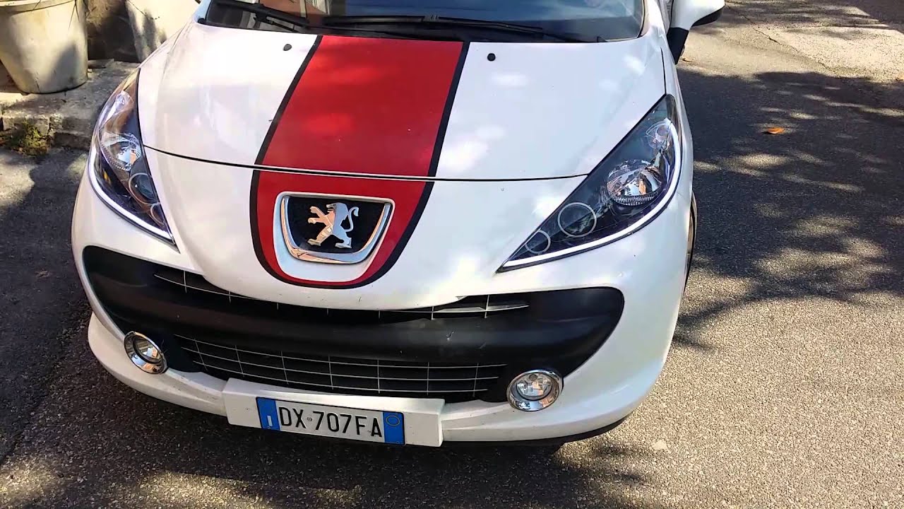 Peugeot 207 Le mans - YouTube