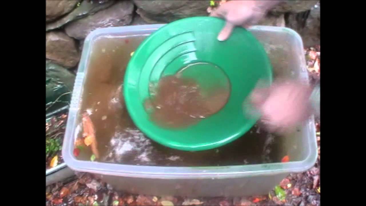 Rich Gold Ore crushed and panned - YouTube