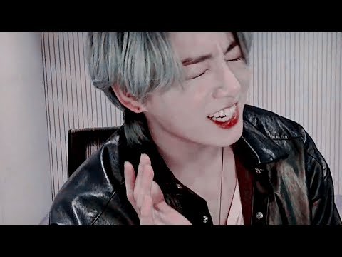 Jeon Jungkook singing \