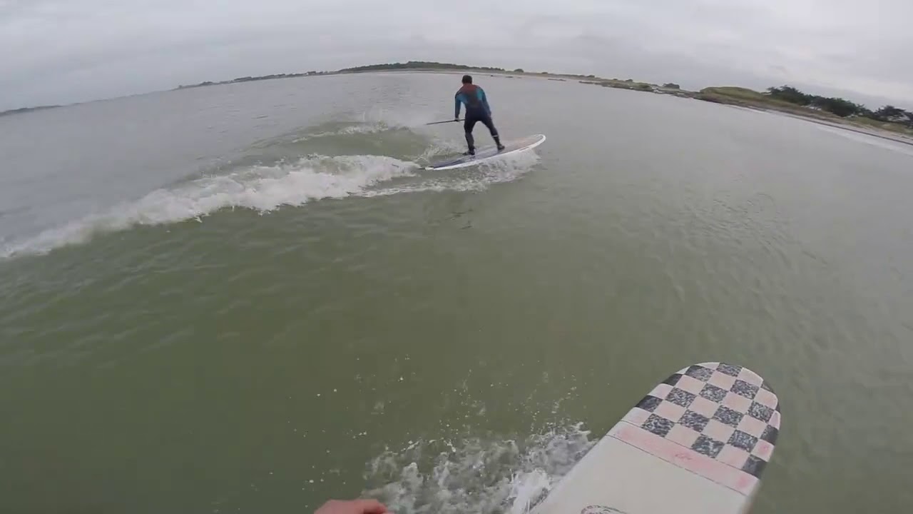 SUP Surfer Drop in - YouTube