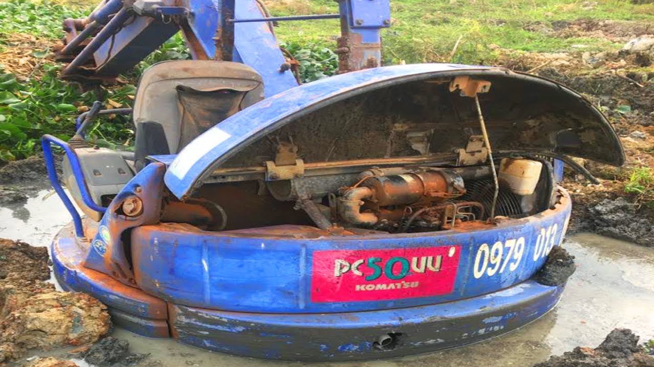 Chỉ Biết Đứng Nhìn Khi Máy Xúc Gặp Cảnh Này | Excavator bogged down ...