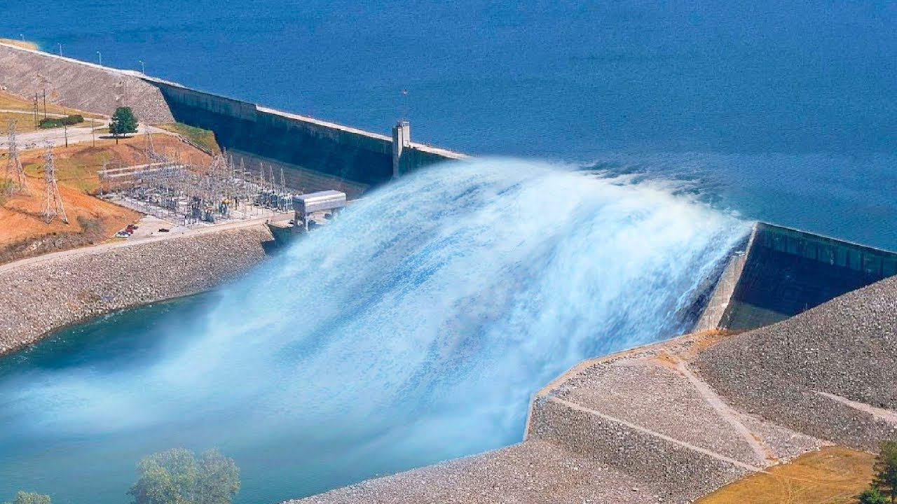 10 Massive Dam Failures CAUGHT ON CAMERA - YouTube