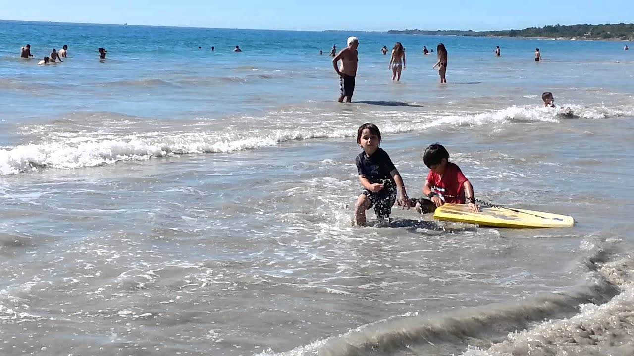 En playa Destiladeras Nayarit.... 2014. - YouTube