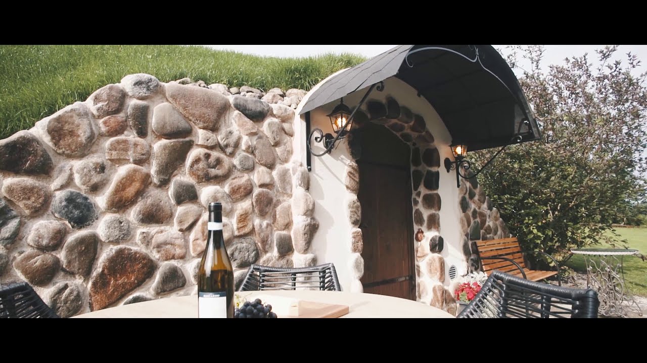 Revonia wine & earth cellar - YouTube