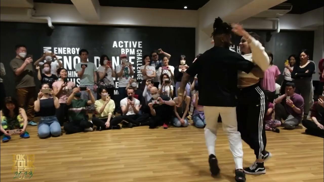 Walter & Larissa Brazilian Zouk Demo | Tokyo Zouk Festival 2023 - YouTube