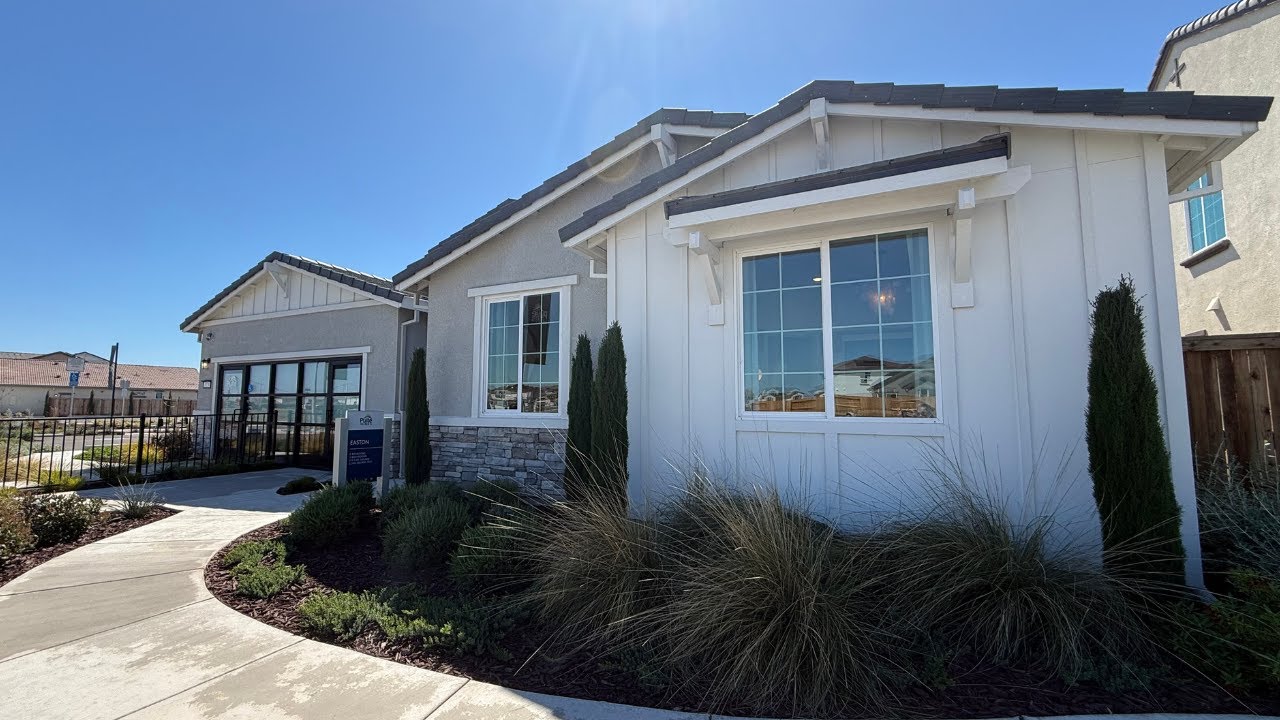 Easton By Pulte Homes