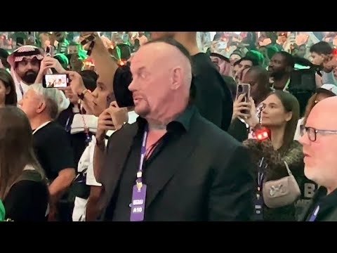 The Undertaker SHOCKED REACTION to Fury beating Francis Ngannou! - YouTube