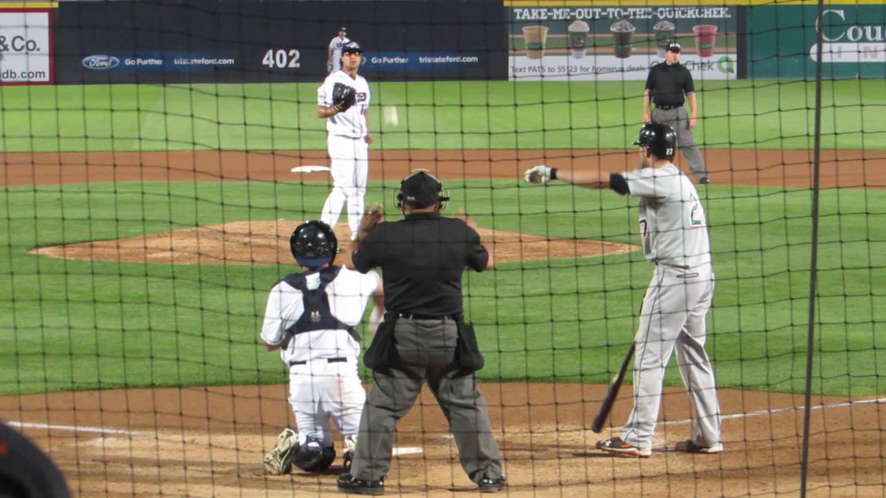 9/21/2016: AtLDS Game 1 -- Efrain Nieves vs. Anthony Vega - YouTube
