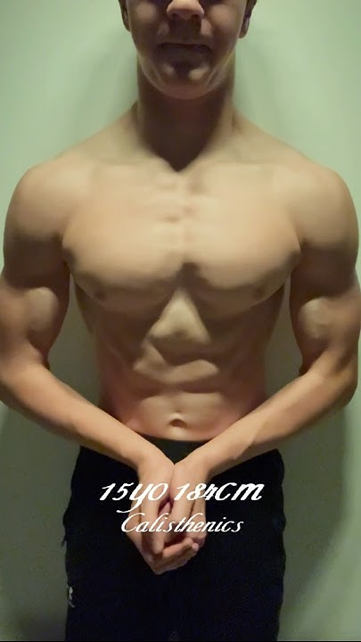 Lighting abuse - random posing, will improve (~0 pump). 184cm | 71kg | 15yo | Built by pullups ...