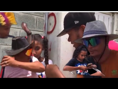 Darianny Flow el cumpleaño el payaso llego con Grajo - YouTube
