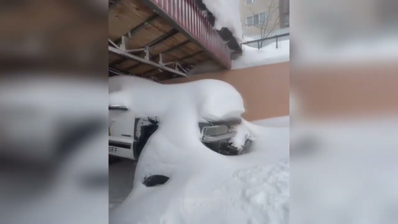 Russia is damned! ⚠️ A terrible snow storm hit Sakhalin! People are in ...