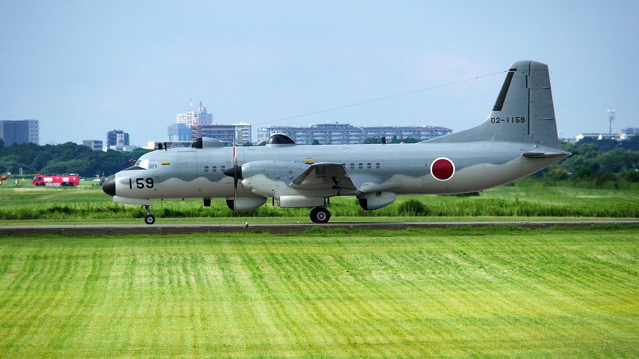 [4K] 航空自衛隊 YS-11EB(#02-1159) 厚木基地2015年8月27日 - YouTube