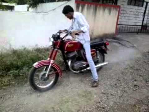 Yezdi cl2 reverse gear. Satara - YouTube